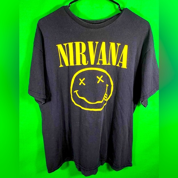 NIRVANA | Shirts | Nirvana Tshirt Classic Smiley Face Graphic Size ...